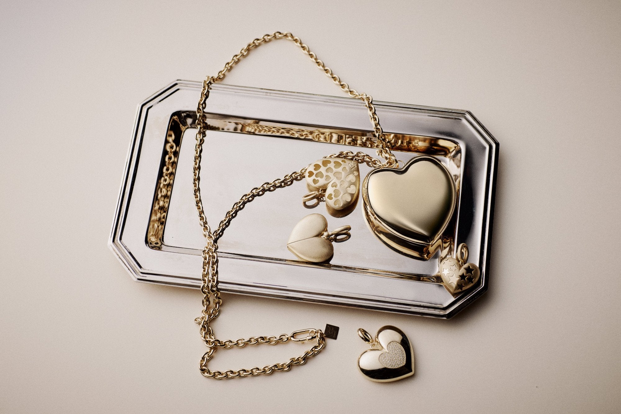 LAUREN RUBINSKI – Lauren Rubinski